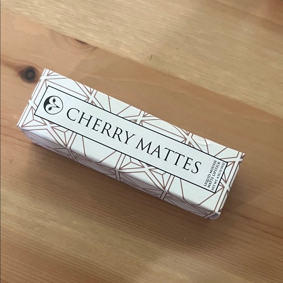 Hank & Henry | Makeup | Hank And Henry Cherry Mattes Liquid Mousse ...